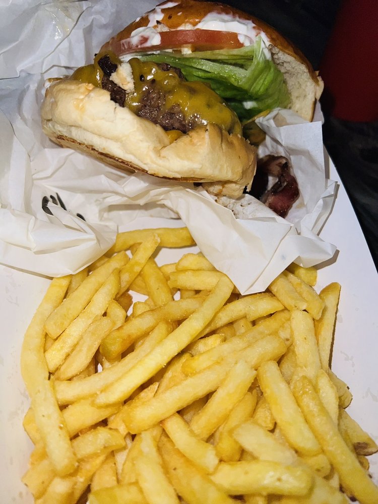 TOMMI’S BURGER JOINT - Updated July 2025 - 104 Photos & 103 Reviews ...