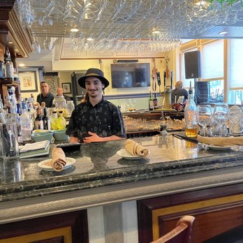 GARDEN GRILL - Updated September 2025 - 225 Photos & 225 Reviews - 64 N ...