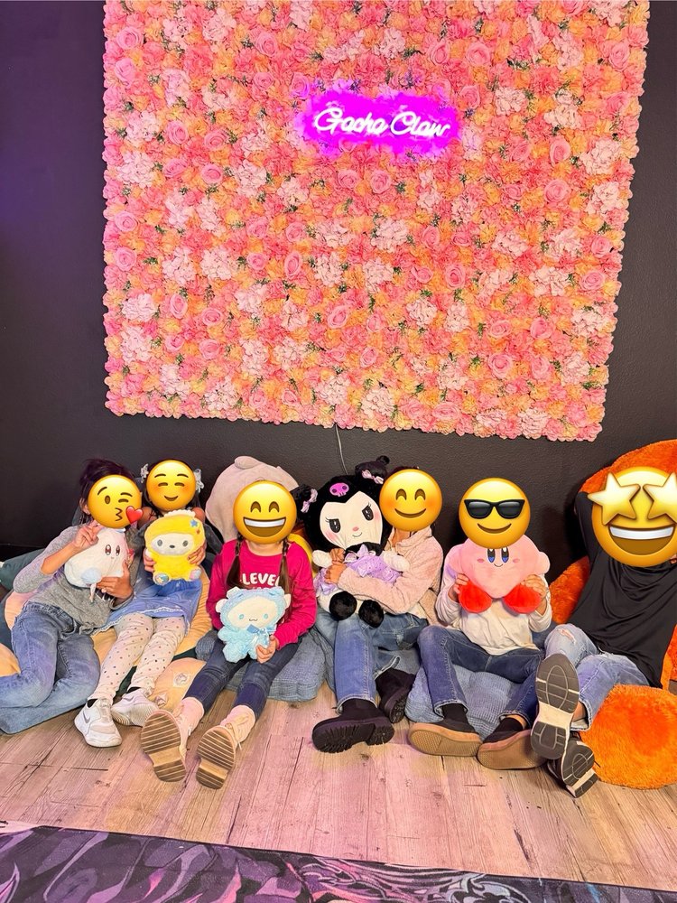 GACHA CLAW - Updated May 2025 - 154 Photos & 82 Reviews - 5625 S ...