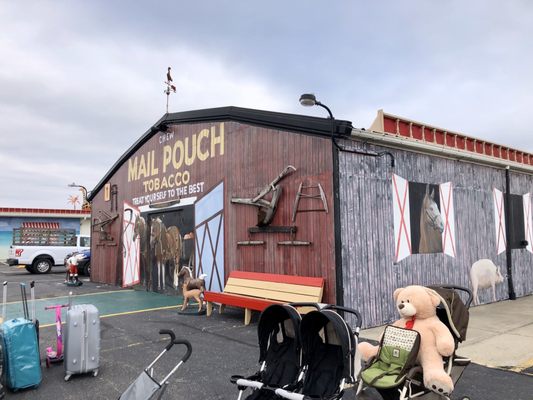 TRADERS WORLD - 143 Photos & 74 Reviews - Flea Markets - 601 Union Rd ...