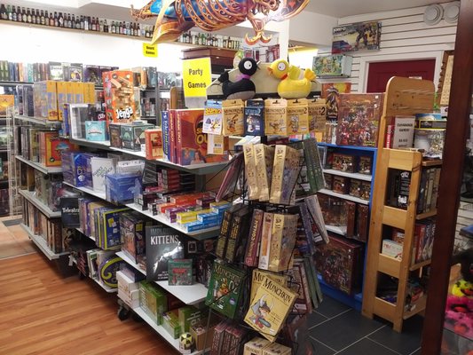 GAMEKNIGHT GAMES AND COOL STUFF - Updated January 2026 - 17 Photos & 10 ...