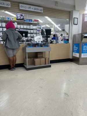 WALGREENS - Updated December 2025 - 13 Reviews - 100 Broad St ...