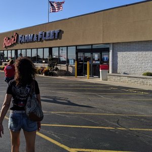 MENARDS - Updated July 2025 - 13 Reviews - 1975 Freedom Pkwy ...