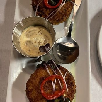 SHELDON INN RESTAURANT & BAR - Updated May 2024 - 884 Photos & 583 ...