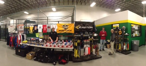 TOTAL SPORTS SHOP - Gyms - 30990 S Wixom Rd, Wixom, MI - Phone Number ...