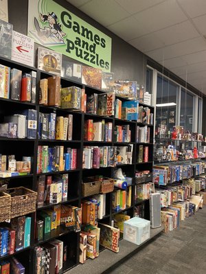 BOOKMANS ENTERTAINMENT EXCHANGE - 128 Photos & 194 Reviews - 6230 E ...