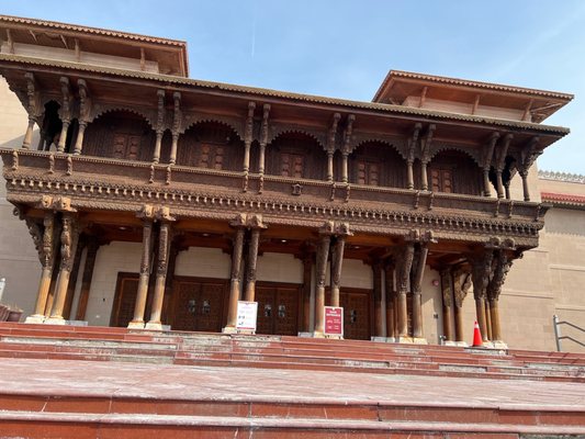 BAPS SHRI SWAMINARAYAN MANDIR, CHICAGO - Updated October 2025 - 261 ...