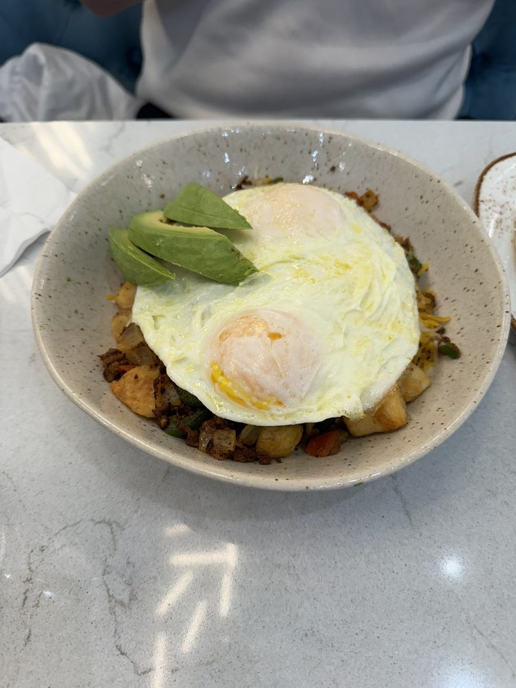 THE BRUNCH DISTRICT - Updated July 2024 - 139 Photos & 70 Reviews ...