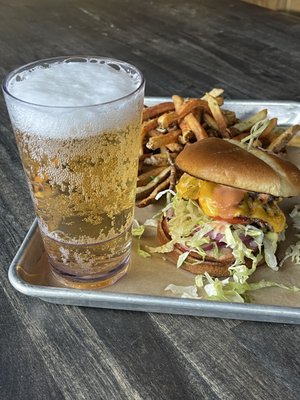 BADDIES FOOD JOINT - Updated June 2026 - 13 Photos & 10 Reviews - 409 S ...