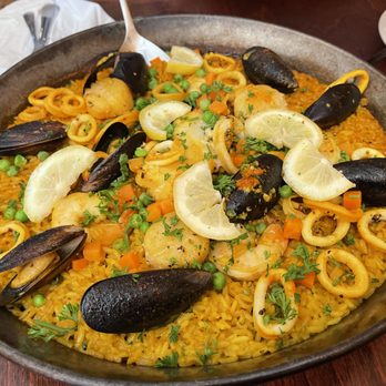 OLDE MADRID - Updated July 2025 - 238 Photos & 300 Reviews - 418 6th St ...