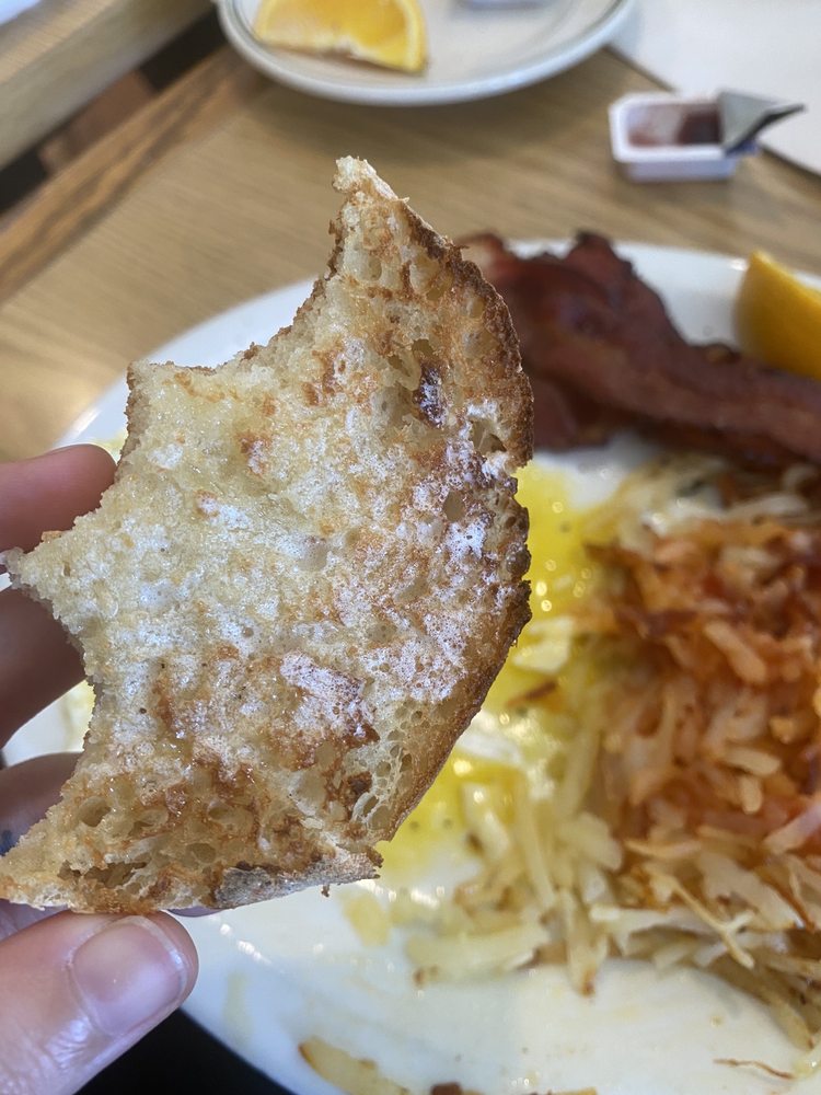 VILLAGE CAFE - Updated July 2024 - 20 Photos & 47 Reviews - 2575 ...