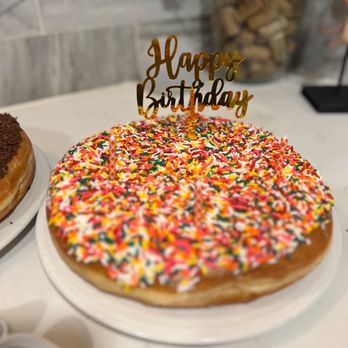 RI GUY’S DONUTS - Updated December 2025 - 17 Photos & 28 Reviews - 621 ...