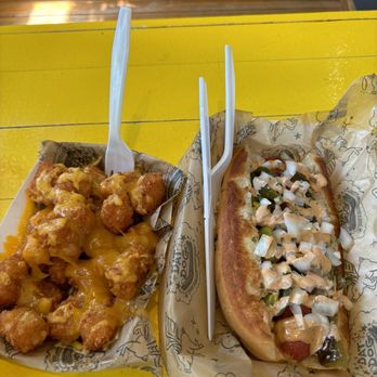 DAT DOG - Updated August 2024 - 1775 Photos & 1268 Reviews - 601 ...