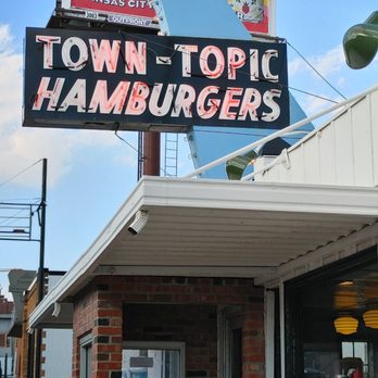 TOWN-TOPIC HAMBURGERS - Updated January 2025 - 91 Photos & 77 Reviews ...