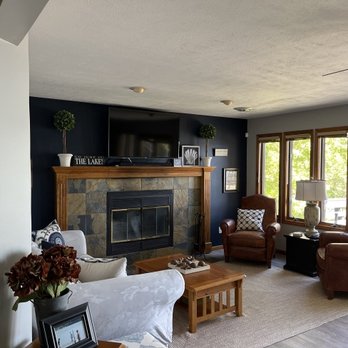 KLINGER LAKE VACATION RENTAL LAKEFRONT HOME - Updated October 2025 ...