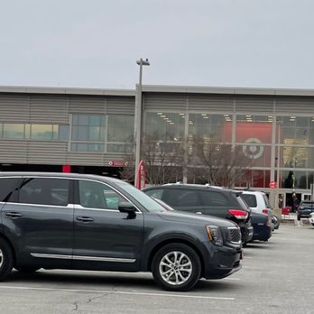 TARGET - Updated December 2025 - 62 Photos & 81 Reviews - 4120 W 95th ...