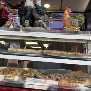 FLUFFIES HOT CHICKEN - BAYONNE - Updated January 2025 - 43 Photos & 41 ...