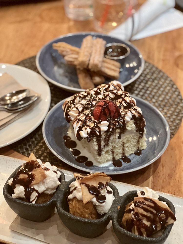 MAGO GRILL & CANTINA - 448 Photos & 557 Reviews - 100 W Higgins Rd ...