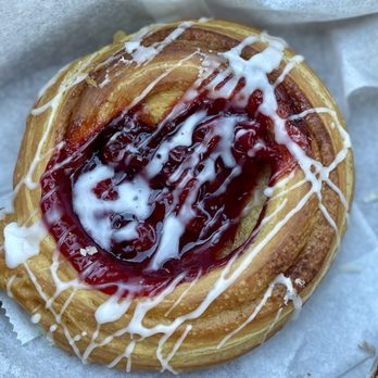 GREAT BUNS BAKERY - Updated October 2025 - 540 Photos & 361 Reviews ...