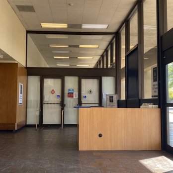 US POST OFFICE - Updated January 2025 - 20 Photos & 37 Reviews - 1501 S ...
