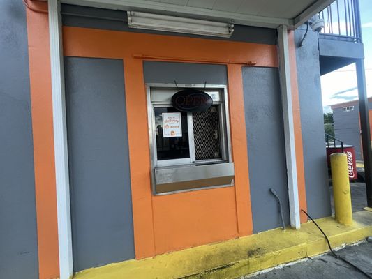 BEAR TRAP BBQ - Updated August 2025 - 17 Photos - 3717 Mercer ...