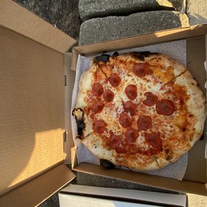 HEARTBREAKERS PIZZA - Updated May 2025 - 43 Photos & 26 Reviews - 465 ...