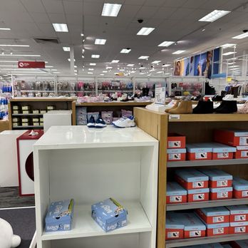 TARGET - Updated December 2025 - 236 Photos & 239 Reviews - 4200 E 4th ...