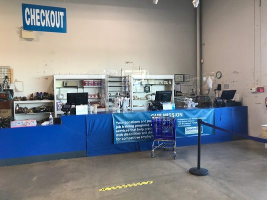 GOODWILL STORE & DONATION CENTER - Updated October 2025 - 12 Reviews ...