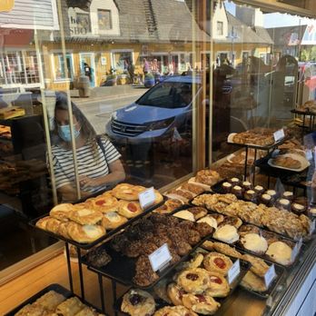 SLUYS POULSBO BAKERY - Updated July 2024 - 977 Photos & 865 Reviews ...