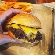 MAC’S LOCAL EATS - 523 Photos & 552 Reviews - 5656 Oakland Ave, St ...