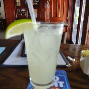 CJ MUGG’S - 92 Photos & 126 Reviews - American (Traditional) - 200 S ...