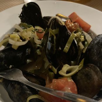 COCO - Updated November 2024 - 583 Photos & 405 Reviews - 888 Main St ...