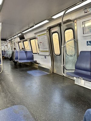 ASHBURN METRO - Updated December 2025 - 28 Photos - 43655 Ashburn Metro ...