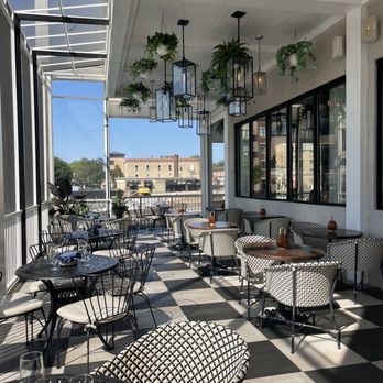 THE GRACEFUL ORDINARY - 261 Photos & 166 Reviews - 3 E Main St, St ...