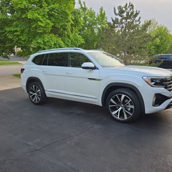 ELGIN VOLKSWAGEN - Updated December 2025 - 10 Photos & 59 Reviews ...