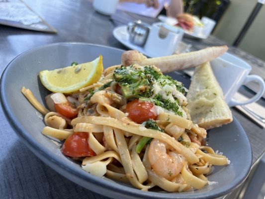 WHITE SPOT - Updated December 2025 - 176 Photos & 90 Reviews - 5550 ...