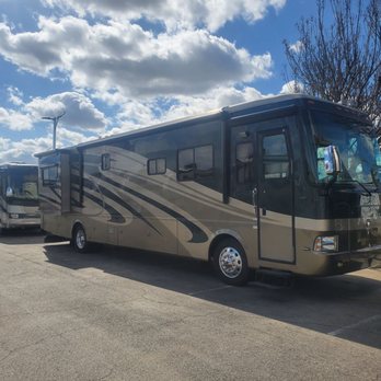 BARRY’S RV OUTLET - Updated January 2026 - 31 Photos & 49 Reviews ...