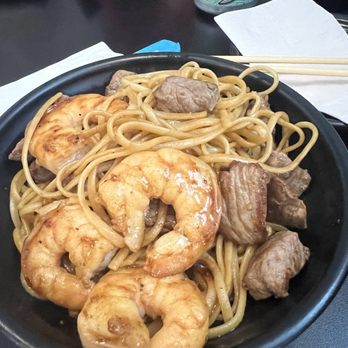 WAVE ASIAN BISTRO & SUSHI - Updated July 2024 - 2068 Photos & 757 ...