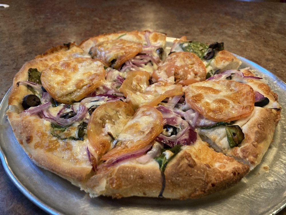 MR PIZZA - CLOSED - 50 Photos & 114 Reviews - 160 Main St, Gorham, NH ...