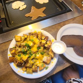 SLAPPY CAKES - Updated July 2025 - 805 Photos & 962 Reviews - 4246 SE ...