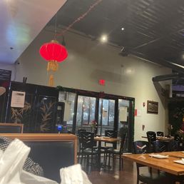 A FUSION - Updated July 2025 - 308 Photos & 306 Reviews - 4601 Lincoln ...