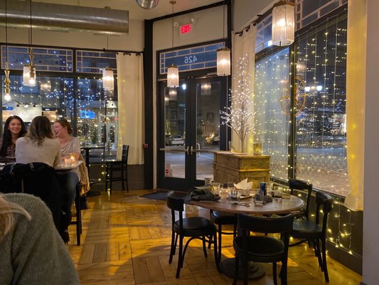 MERCHANT BAR - Updated October 2025 - 84 Photos & 72 Reviews - 426 N ...