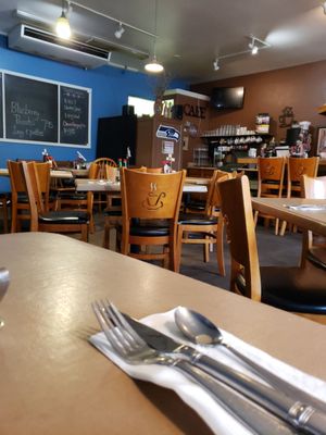 SPRING LAKE CAFE - 129 Photos & 232 Reviews - 616 Regents Blvd ...