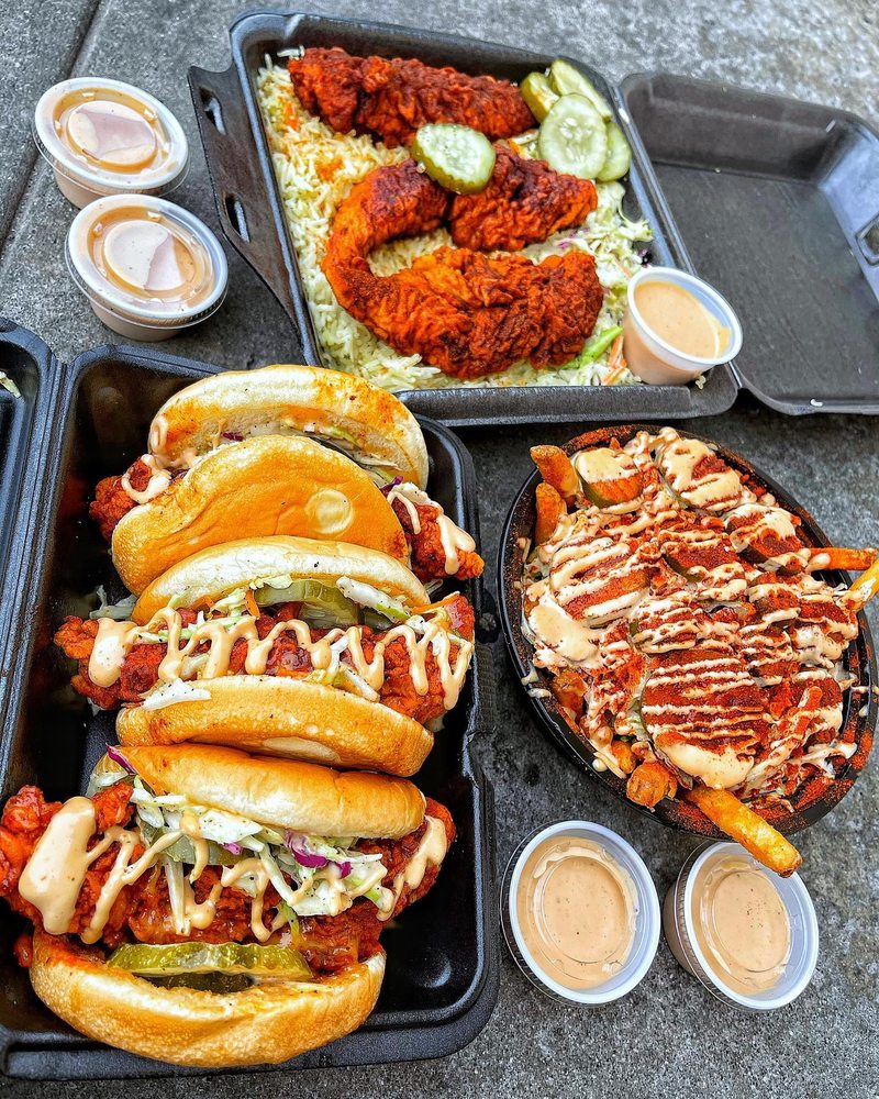 ANGRY CHICKZ - Updated July 2025 - 172 Photos & 97 Reviews - 678 N ...