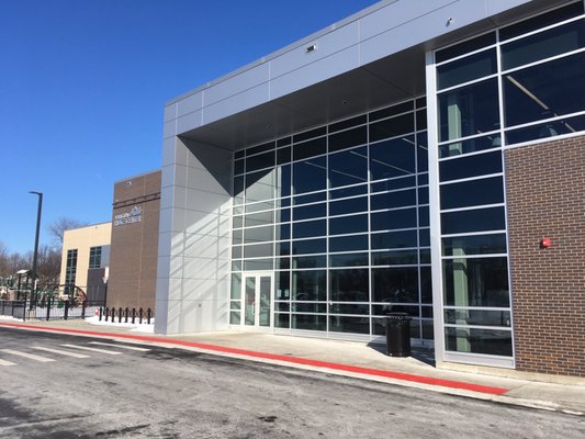 ARLINGTON RIDGE CENTER - Updated October 2025 - 16 Photos - 660 Ridge ...