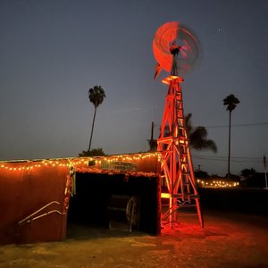 THE IMPERIAL - 146 Photos & 134 Reviews - Lounges - 320 S Kellogg Ave ...