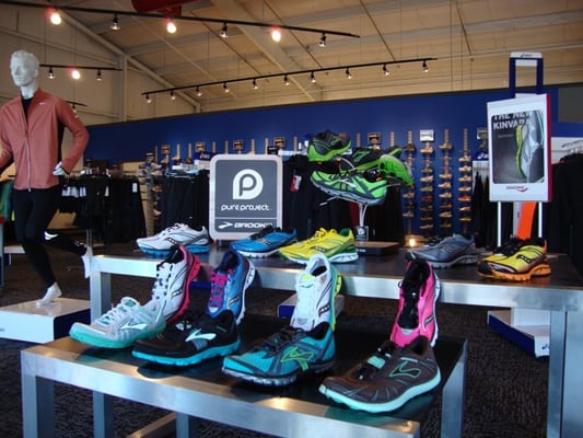 RUNNERS PLUS - Updated December 2025 - 8970 Kingsridge Dr, Dayton, Ohio ...