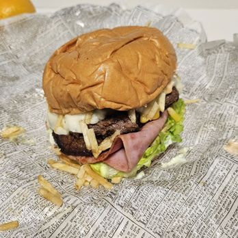 JUNIOR COLOMBIAN BURGER - SOUTH KIRKMAN ROAD - Updated August 2025 ...