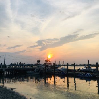 POINT LOOKOUT CLAM BAR - Updated December 2025 - 205 Photos & 229 ...