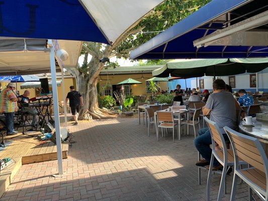 ENGLEWOODS ON DEARBORN RESTAURANT & BAR - Updated December 2025 - 82 ...